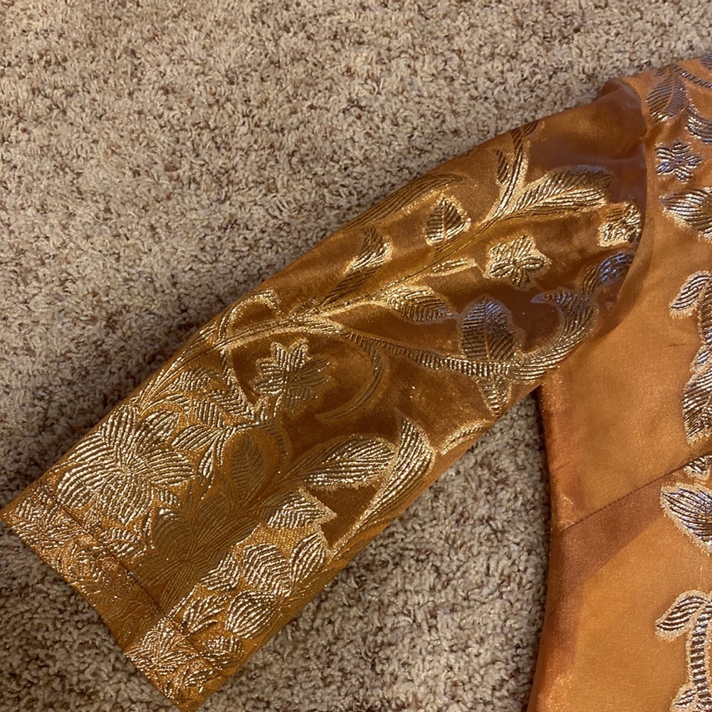 Vintage 1964 Siek Surah With Real Gold Embroidery - Gem